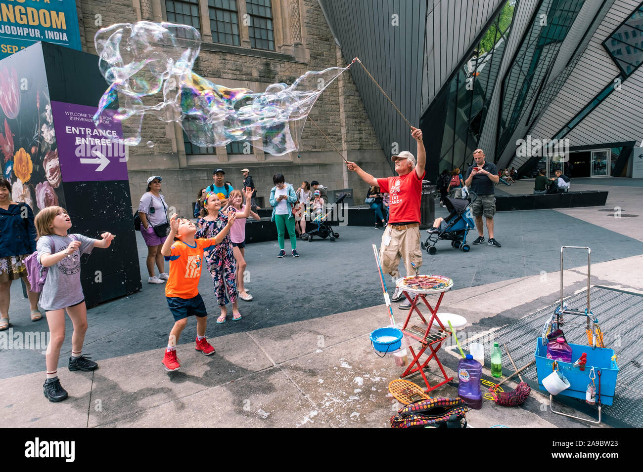 Making bubbles using detergent soap and rope on chopsticks Stock Photo ...