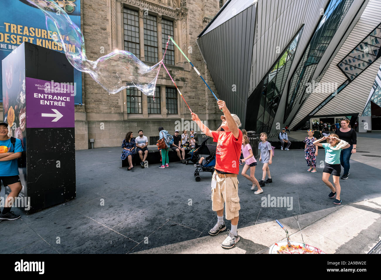 Making bubbles using detergent soap and rope on chopsticks Stock Photo ...