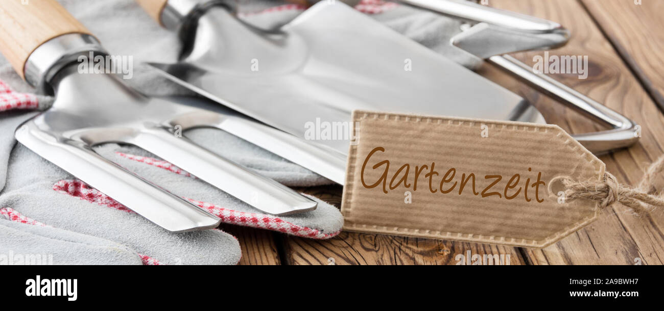Vintage spade handles hi-res stock photography and images - Alamy