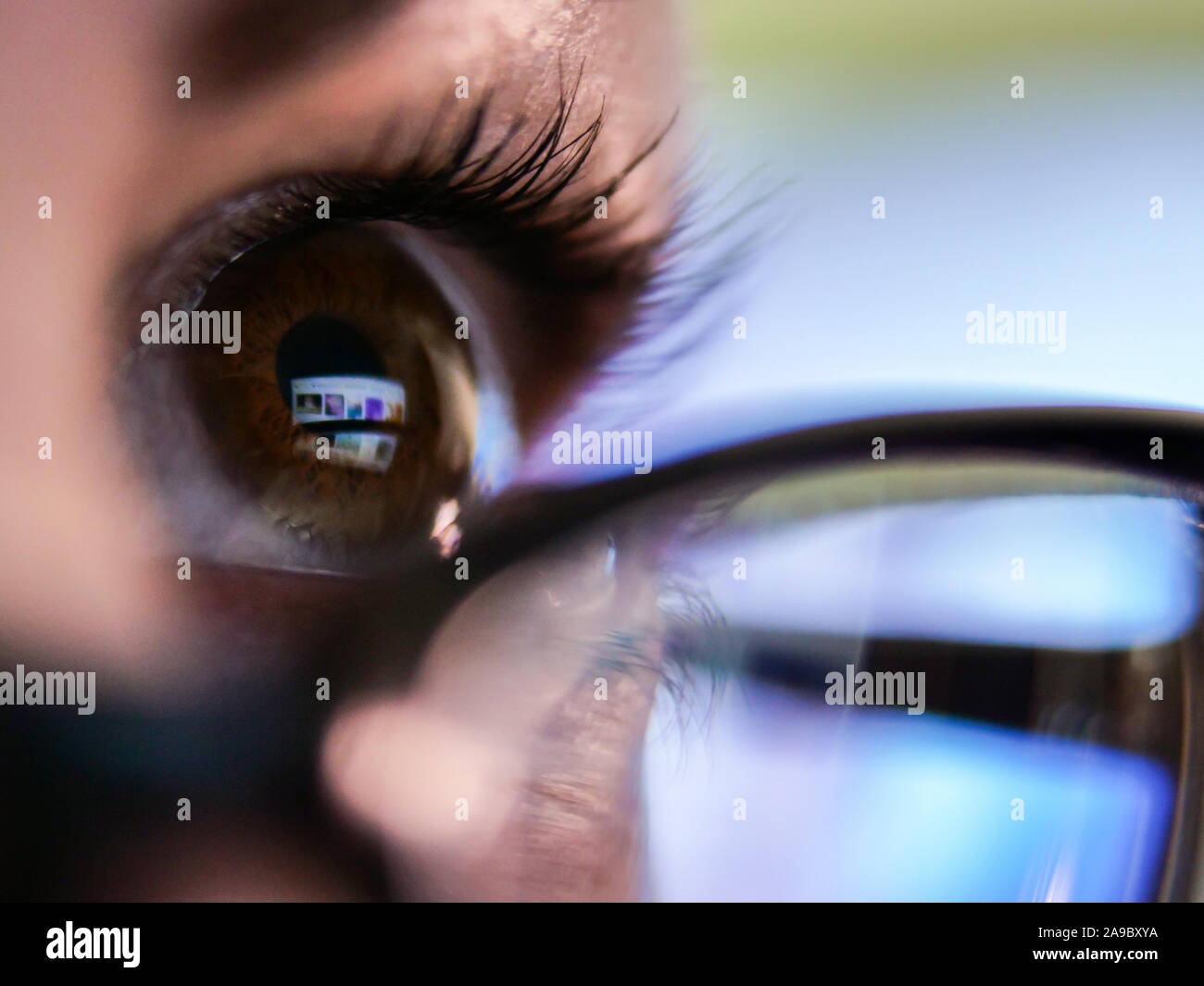 Reflection glasses monitor hi-res stock photography and images - Alamy