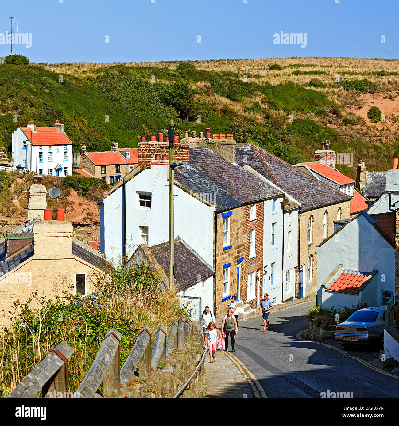 Staithes cottages hi-res stock photography and images - Alamy