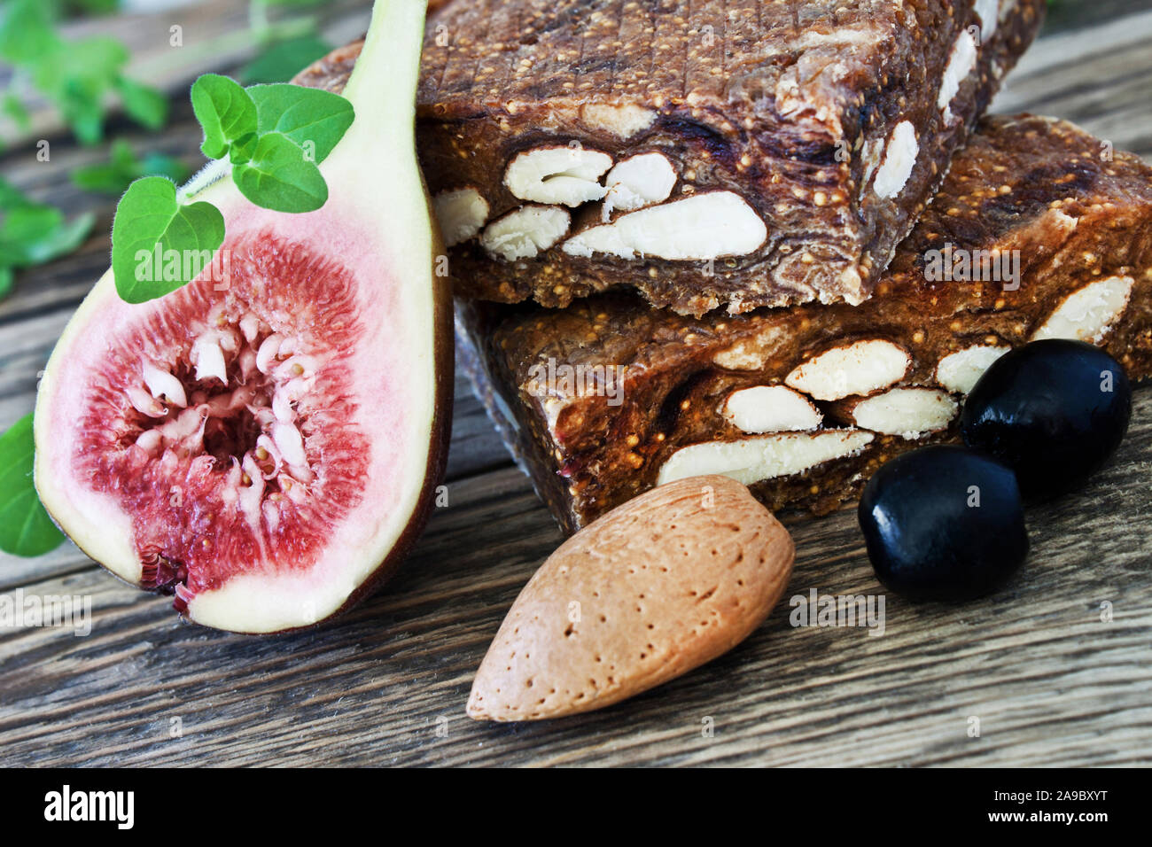 Pan de higo hi-res stock photography and images - Alamy