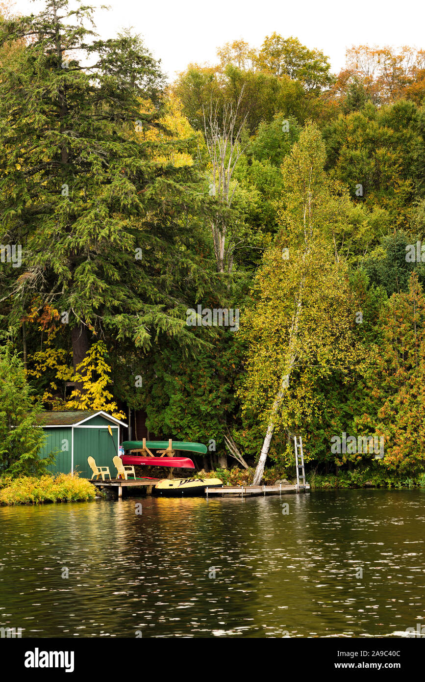 Recreation lake hi-res stock photography and images - Alamy