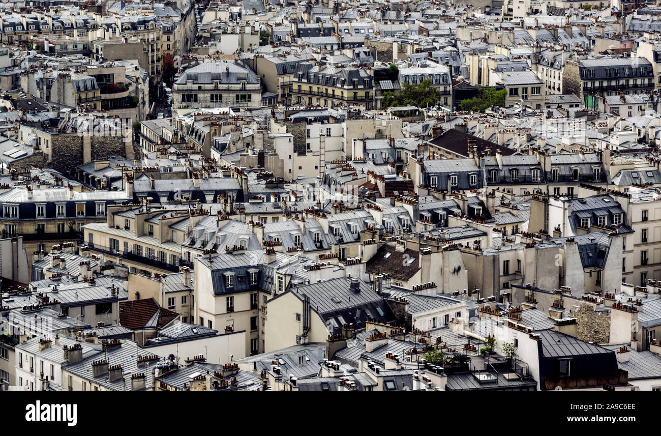 Paris rooftops close hi-res stock photography and images - Alamy