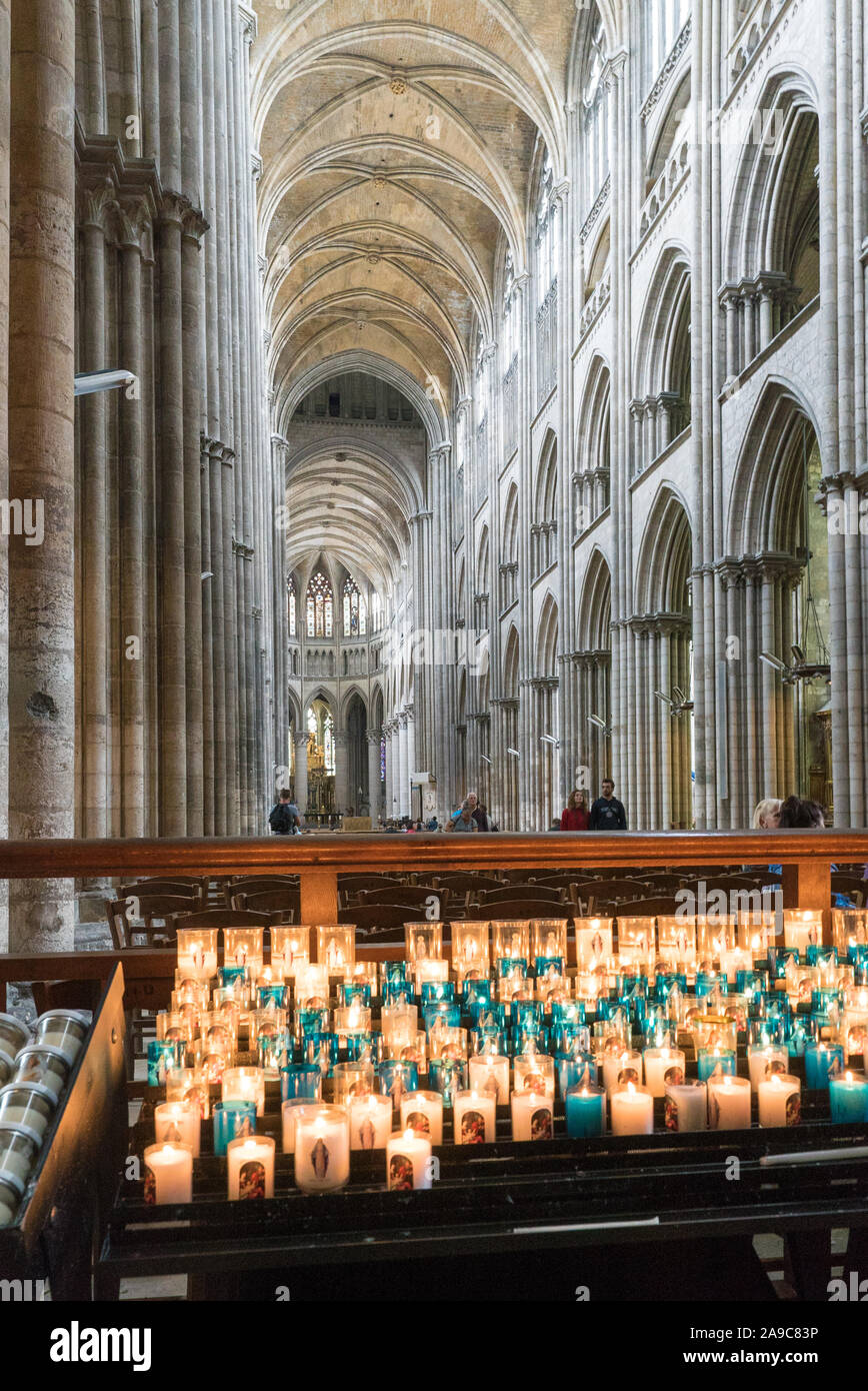 Rouen cathedral altar transept hi-res stock photography and images - Alamy
