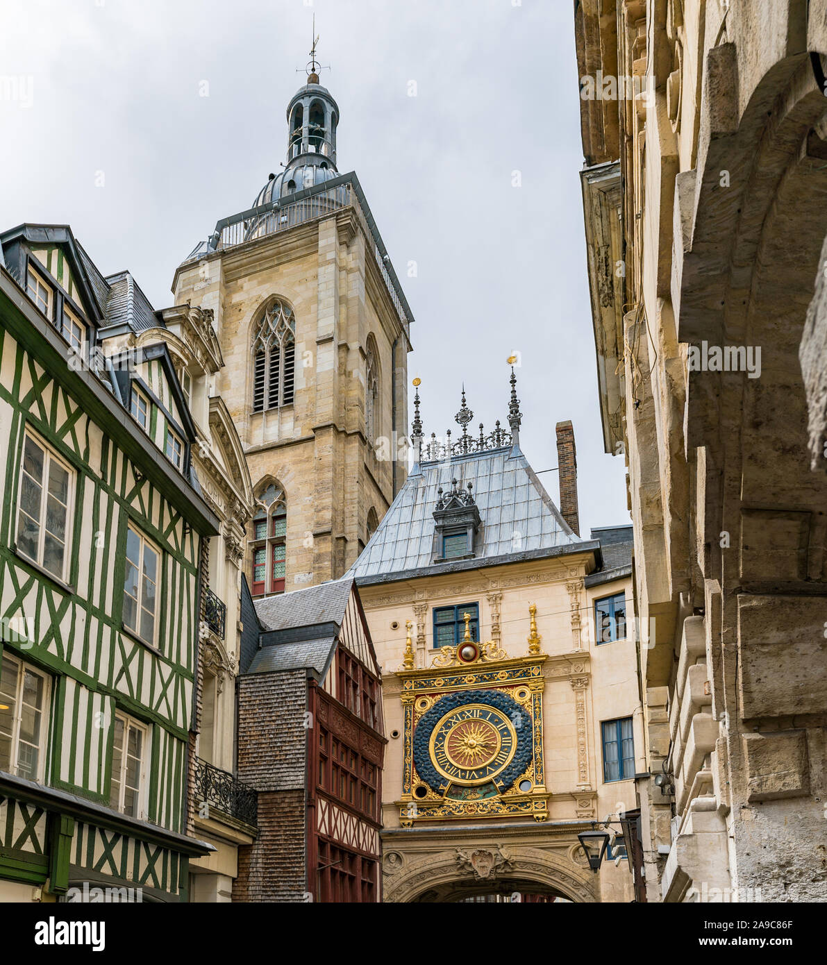 Horloge medieval clock rouen france hi-res stock photography and images ...