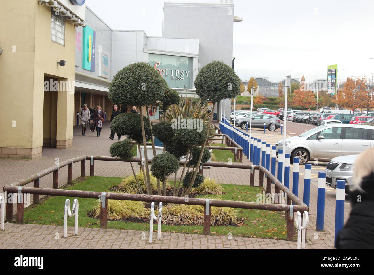 Cheshire Oaks Designer retail outlet, Cheshire, England,UK Stock Photo ...