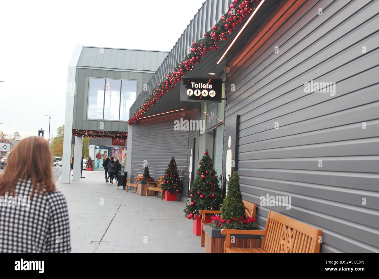 Cheshire Oaks Designer retail outlet, Cheshire, England,UK Stock Photo ...