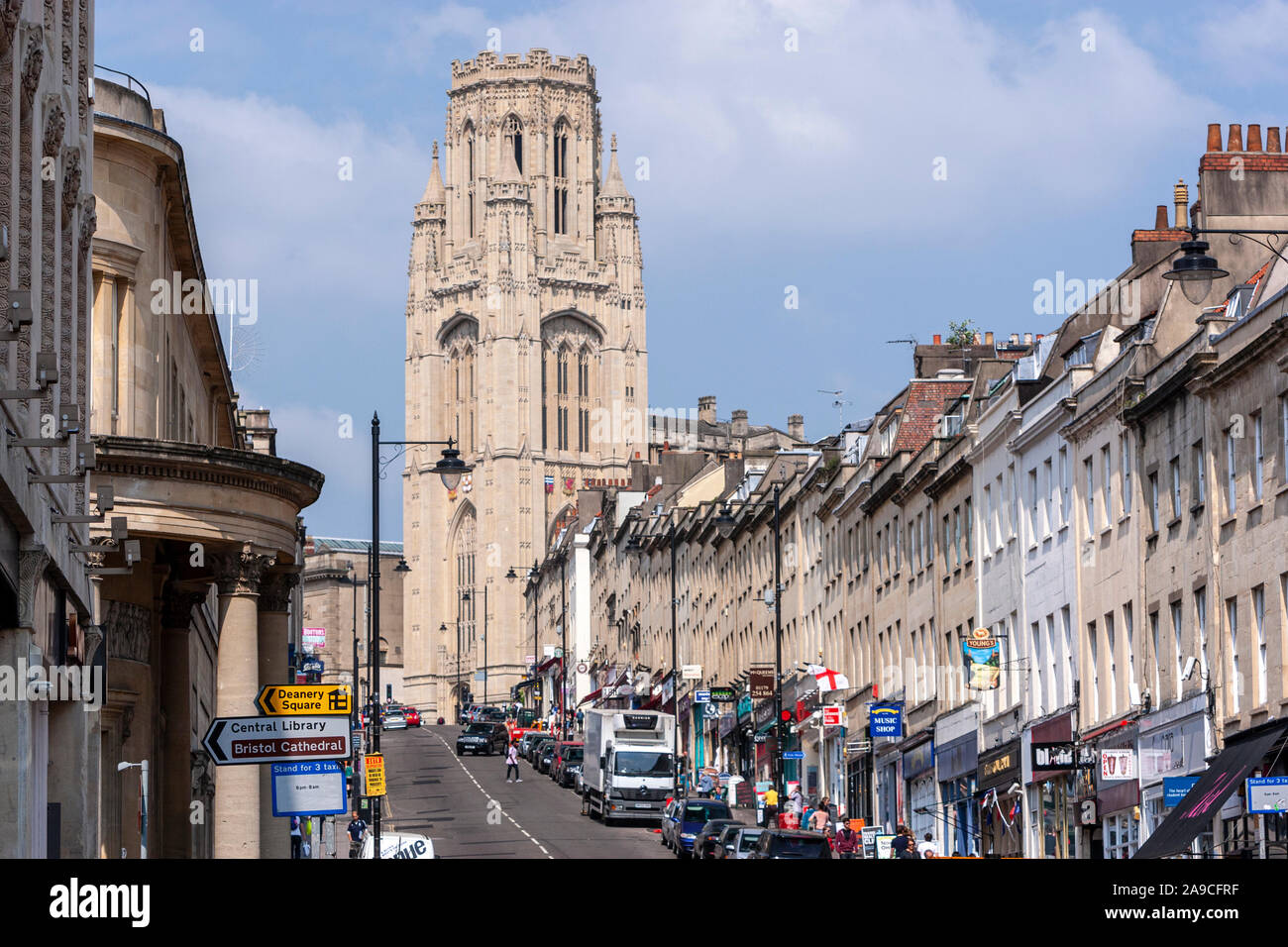 Wills Memorial Building Tower view from Park St, Bristol, England, UK ...