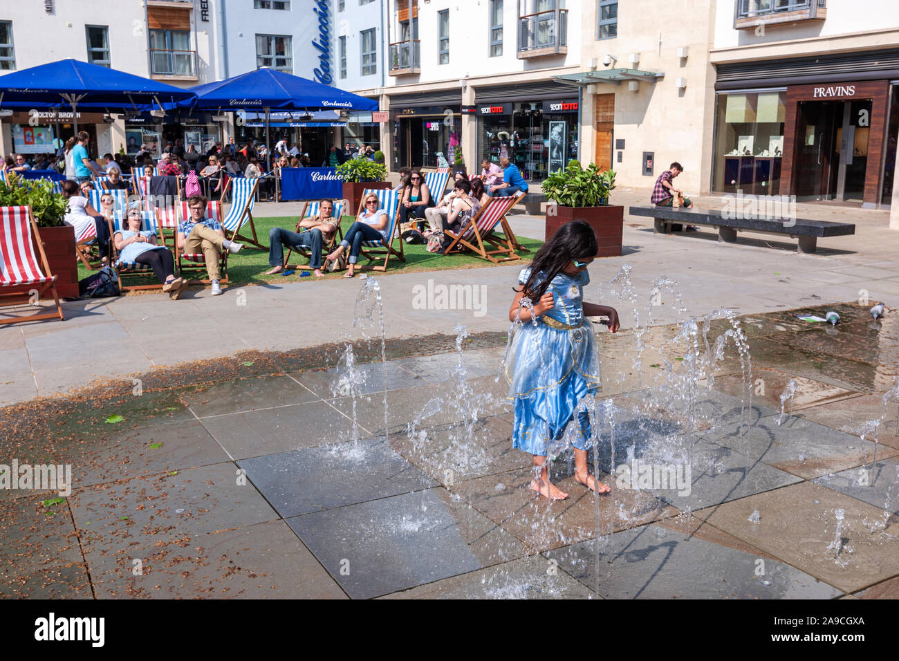 Children playing with the water fountain in Cabot Circus Grand Opening ...