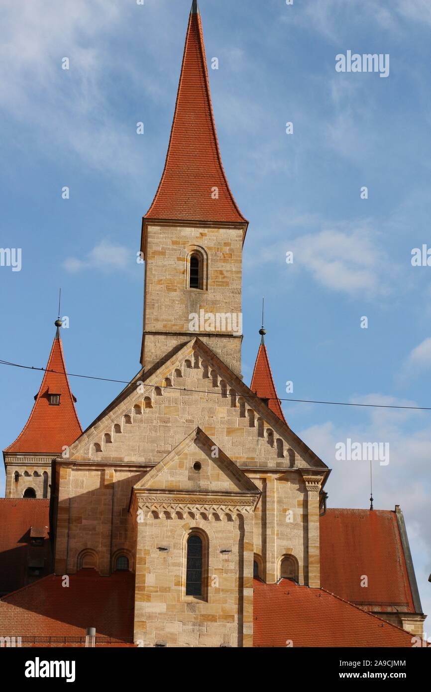 Historische Gebäude in der Altstadt von Ellwangen in Baden-Württemberg ...