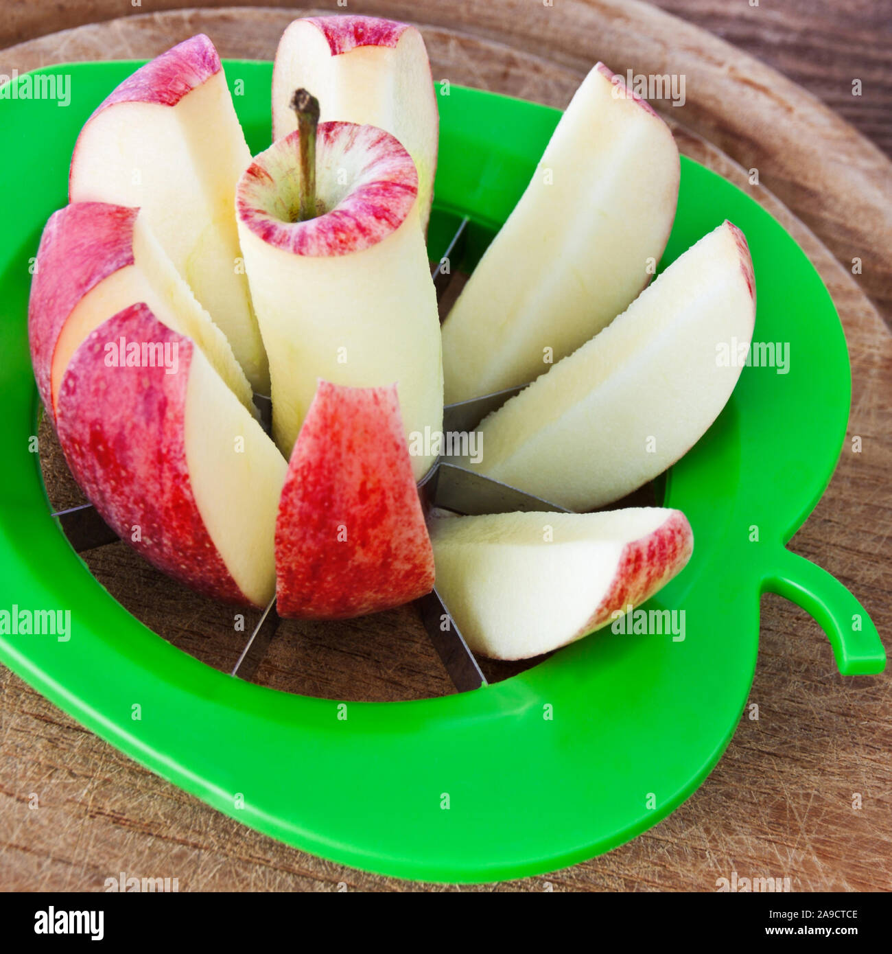 Apple divider hi-res stock photography and images - Alamy
