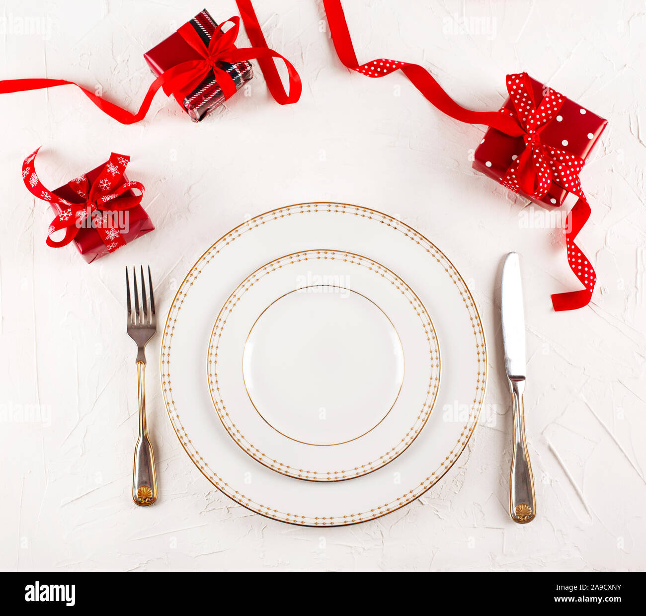 Christmas table place setting. Holidays background, copy space Stock ...
