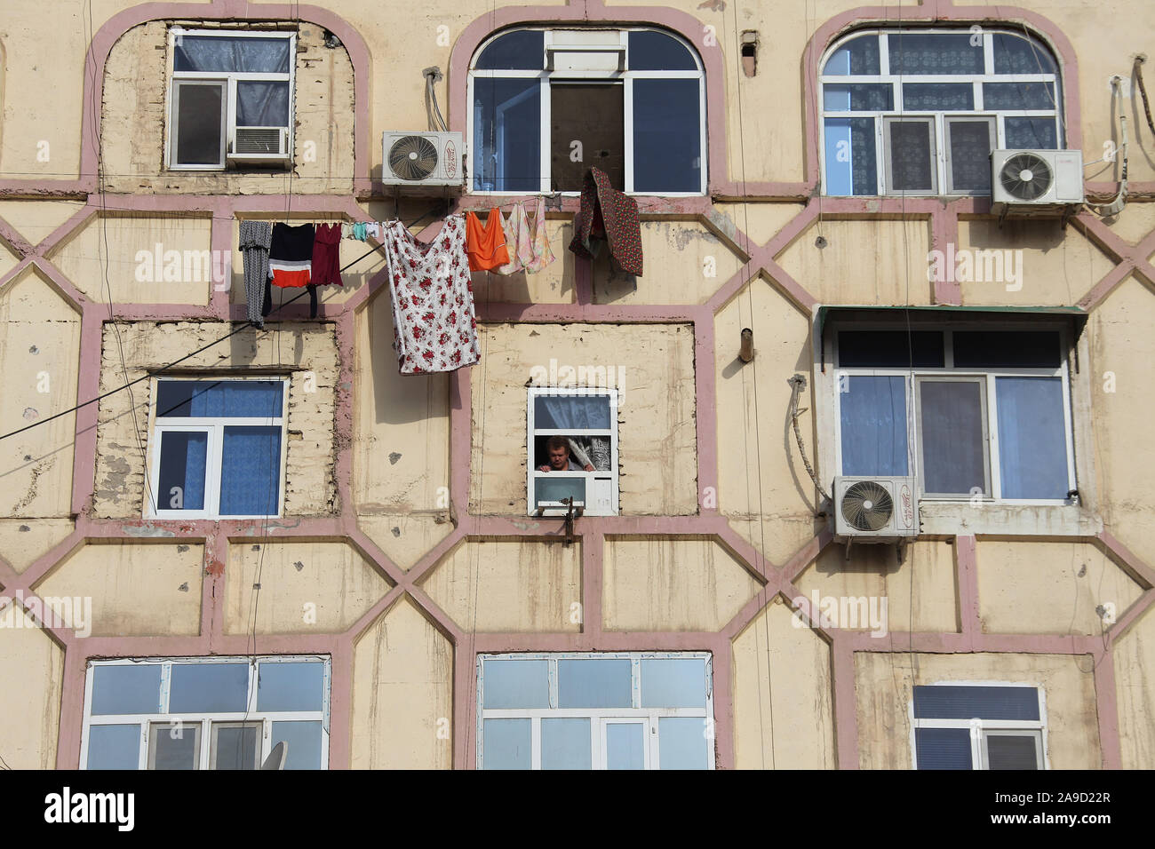 Soviet era apartment blocks hi-res stock photography and images - Alamy