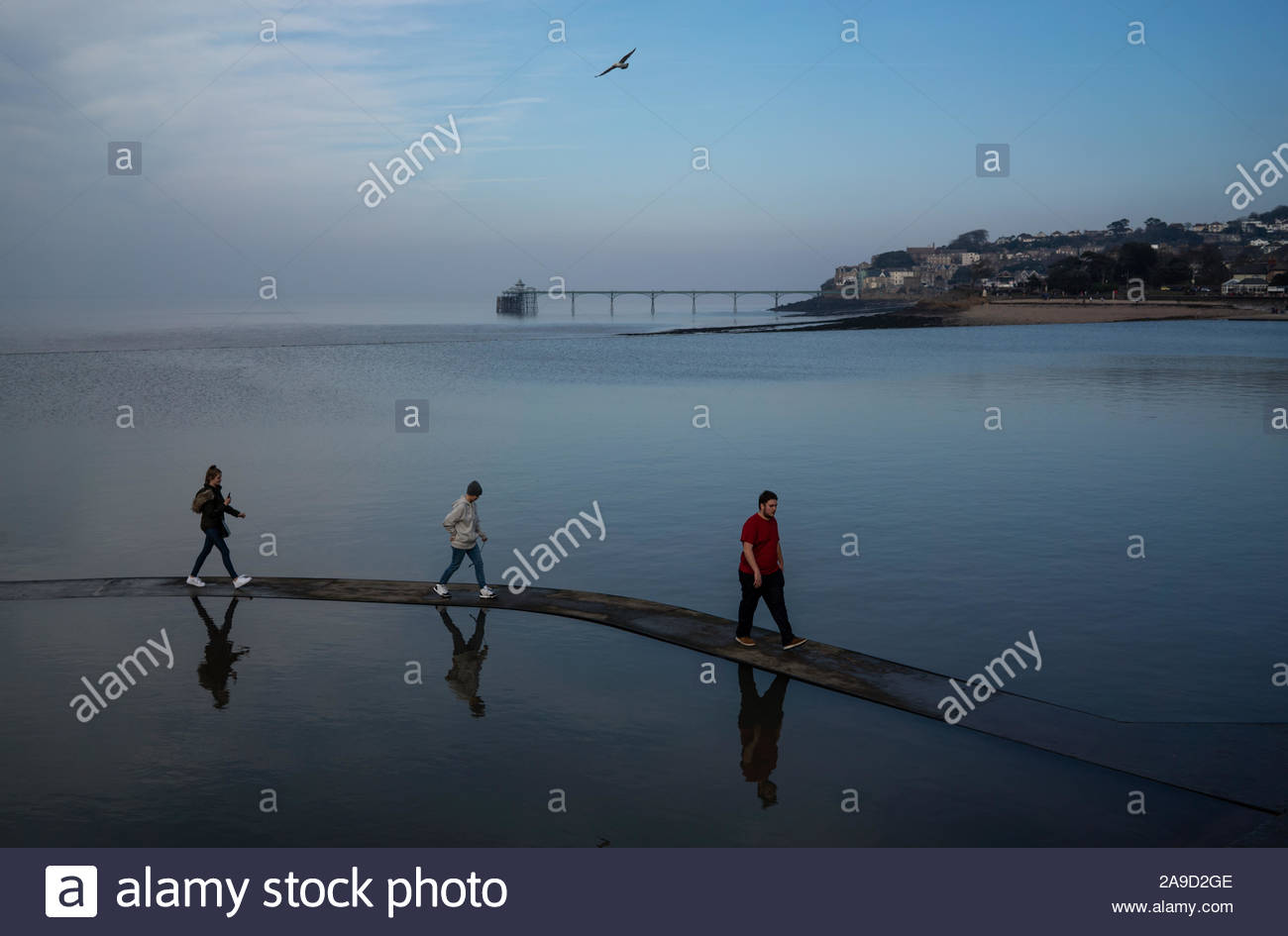 Clevedon Marine Lake High Resolution Stock Photography and Images - Alamy