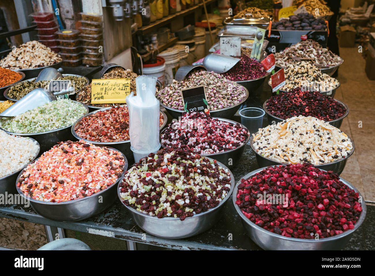 Market in Jerusalem Stock Photo - Alamy