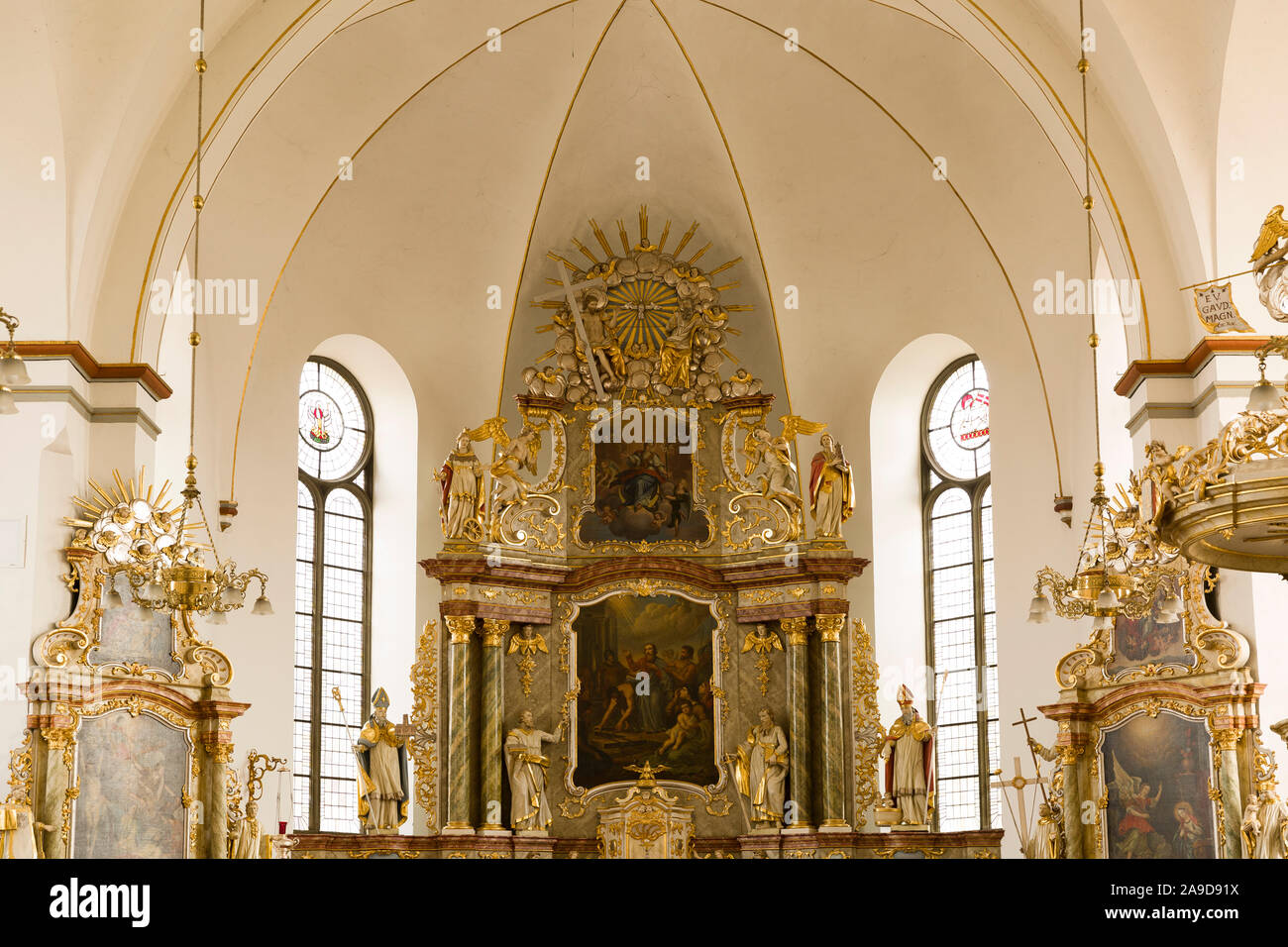 St andrews minster church hi-res stock photography and images - Alamy