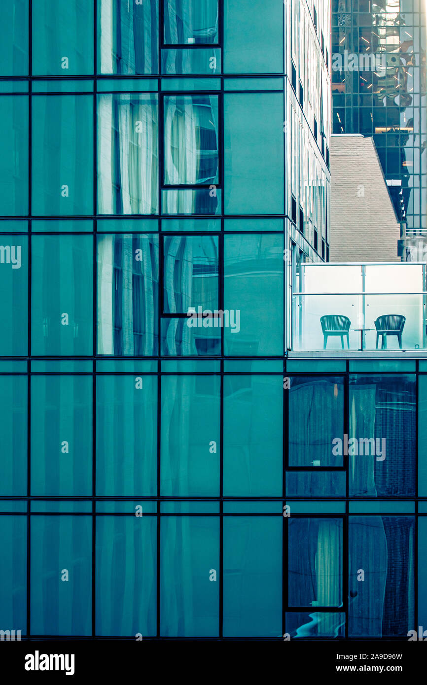 Chairs and buildings hi-res stock photography and images - Alamy