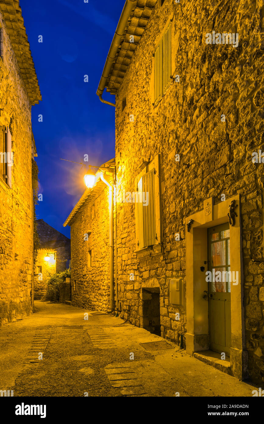 Montclus hi-res stock photography and images - Alamy