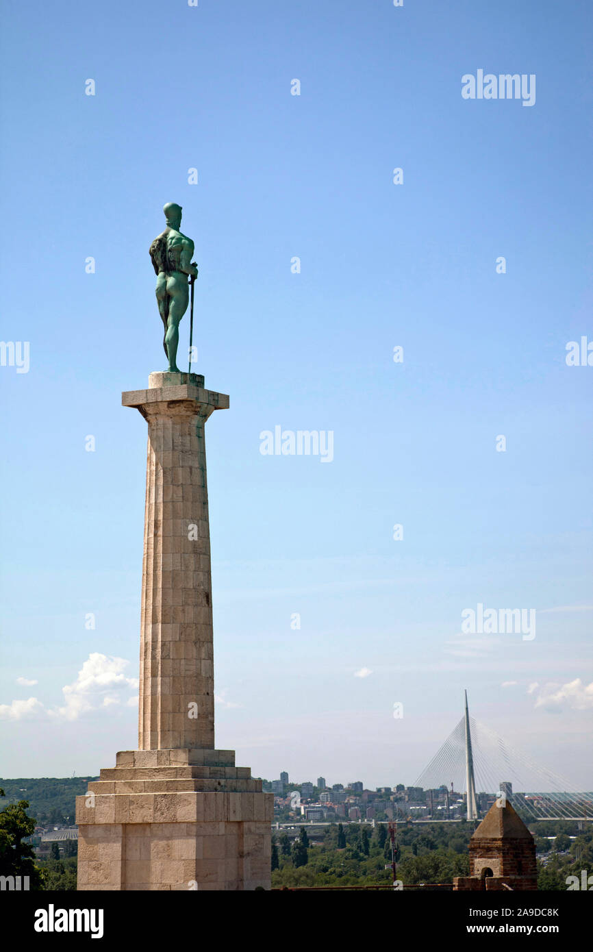 Statue, Column, Panorama, Belgrade, Serbia Stock Photo - Alamy