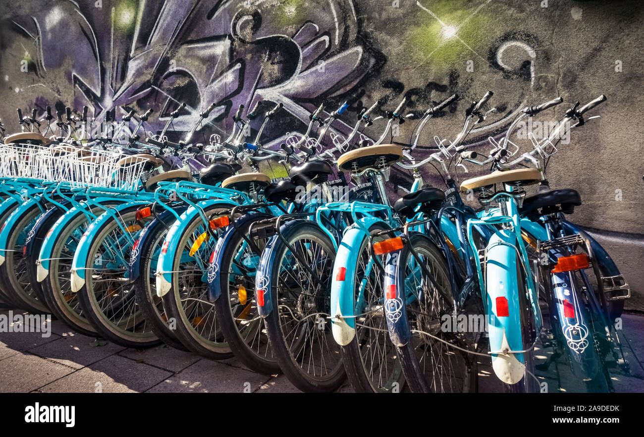 Bicycles in front of Graffiti in Munich Stock Photo - Alamy