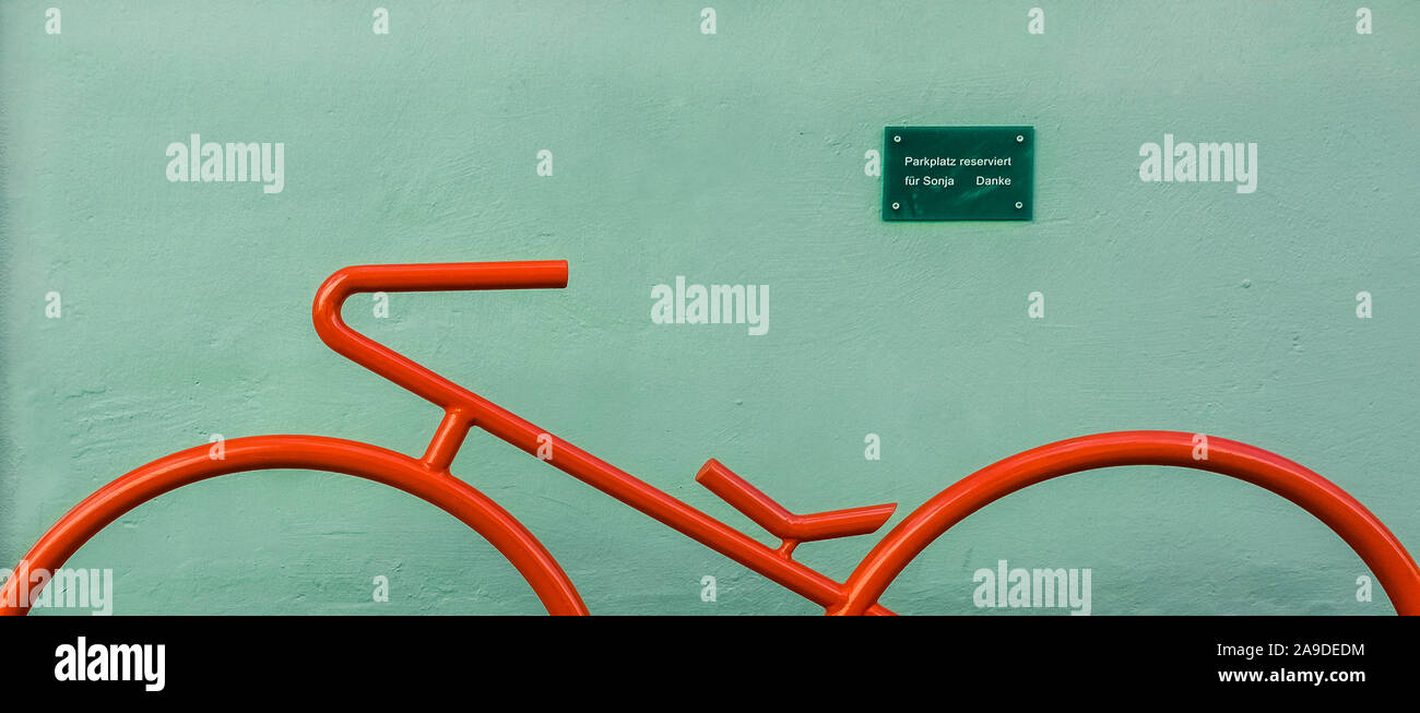 Wacky home sign hi-res stock photography and images - Alamy