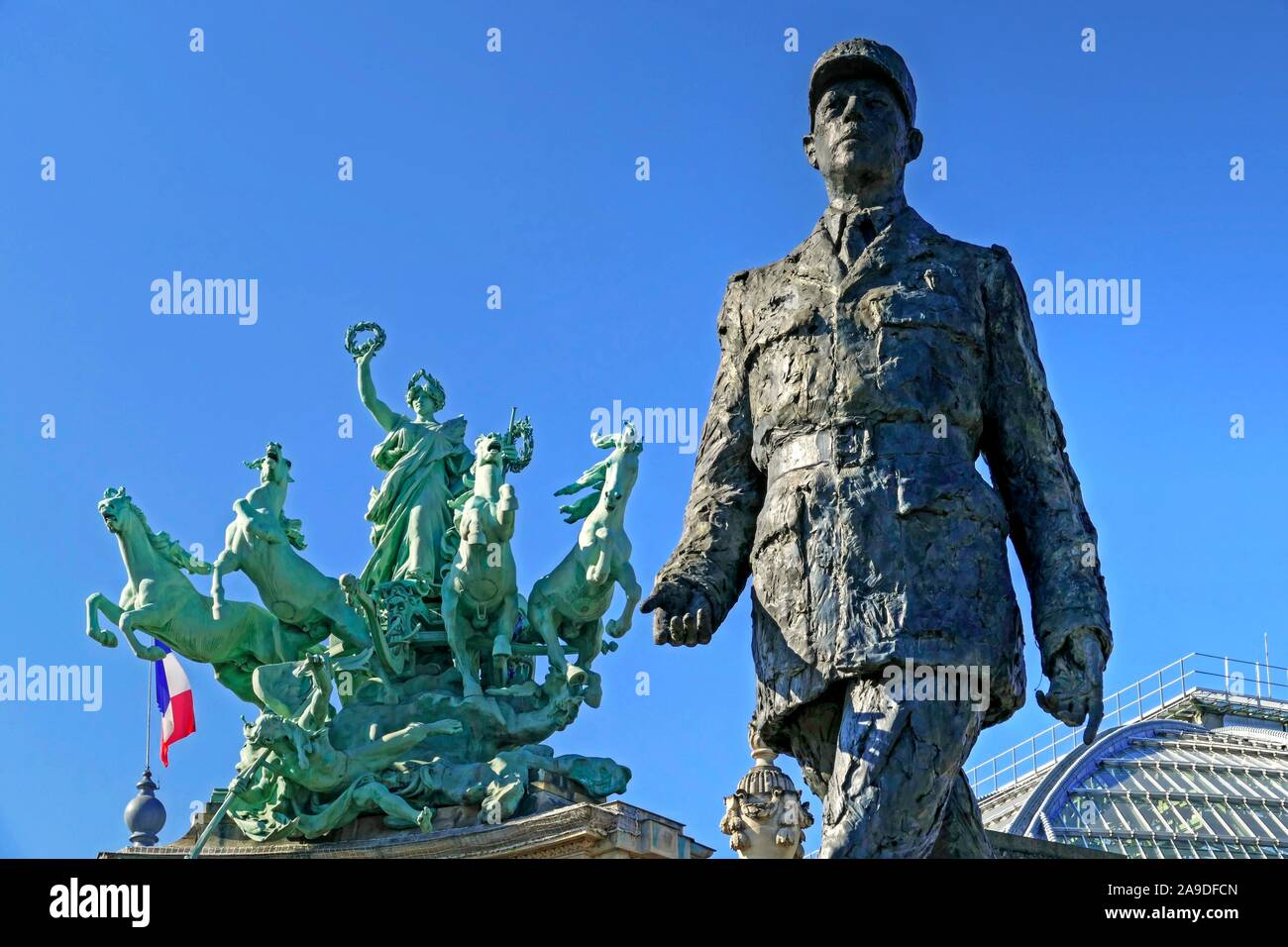 Statue de clemenceau hi-res stock photography and images - Alamy