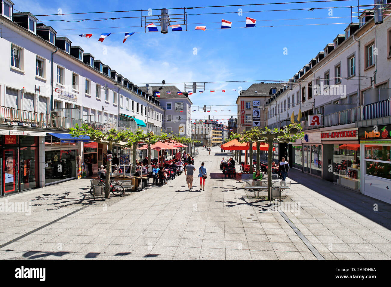 French week in the city, street in Saarlouis, Saar, Saarland, Germany ...