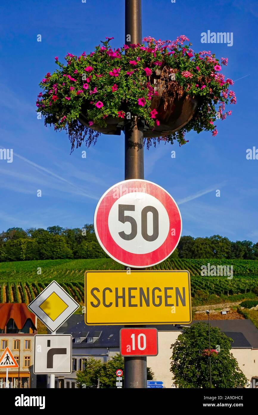 Schengen luxembourg sign schengen hi-res stock photography and images ...