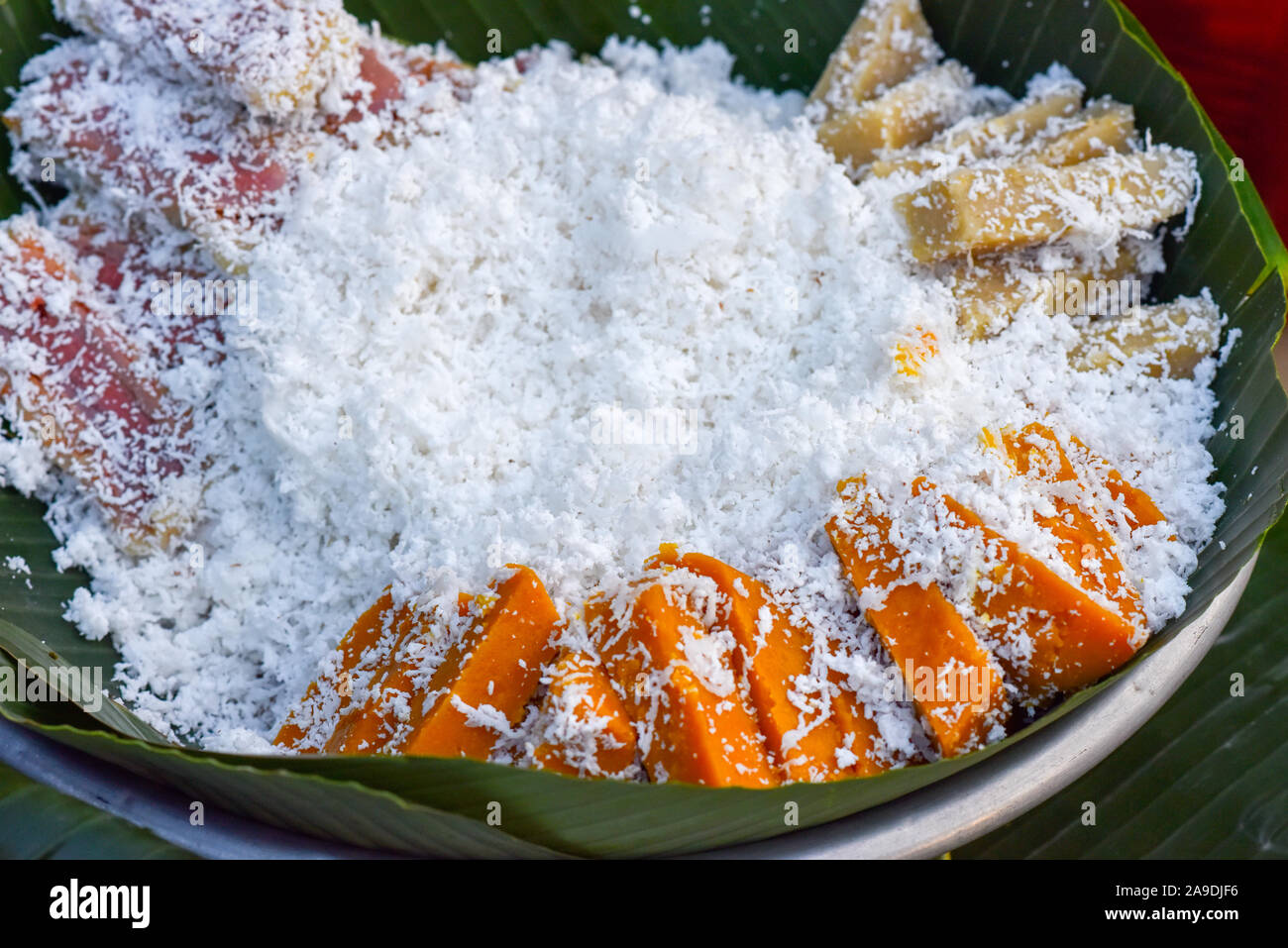 Southeast Asian Desserts High Resolution Stock Photography and Images ...