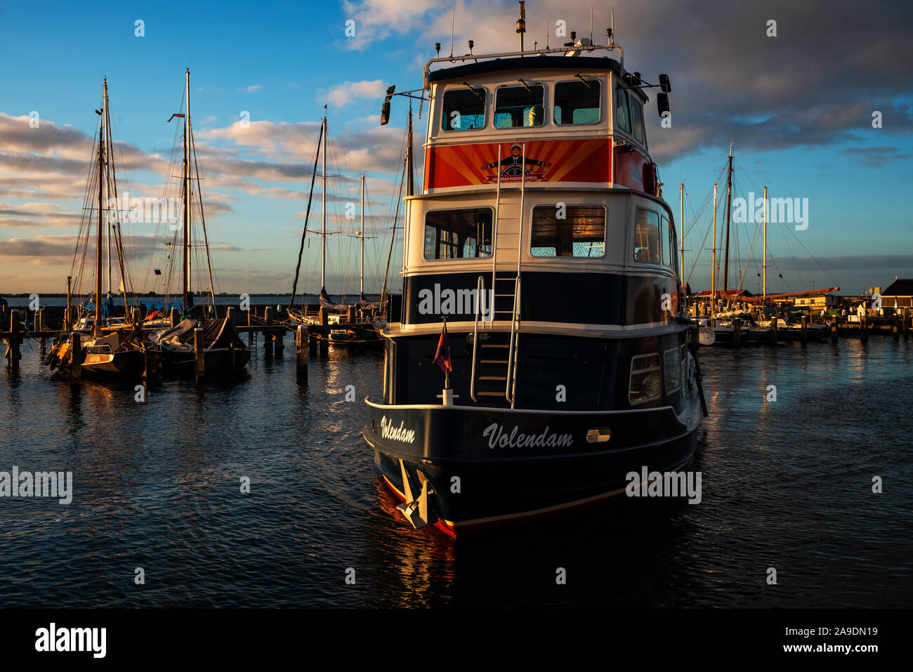 Volendam marken ferry hi-res stock photography and images - Alamy