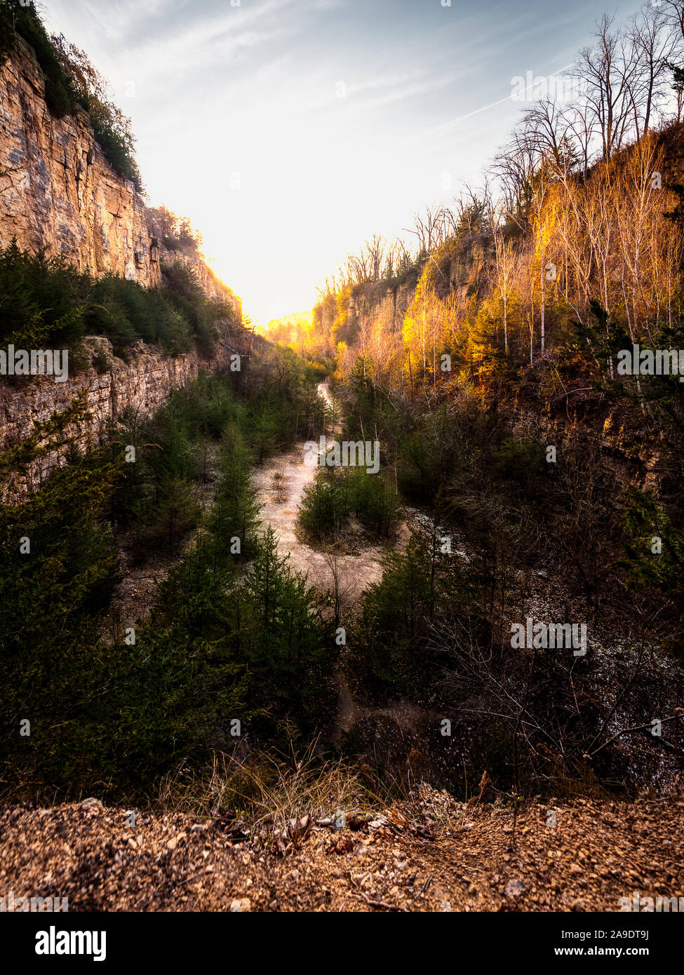 Iowa nature trail hi-res stock photography and images - Alamy