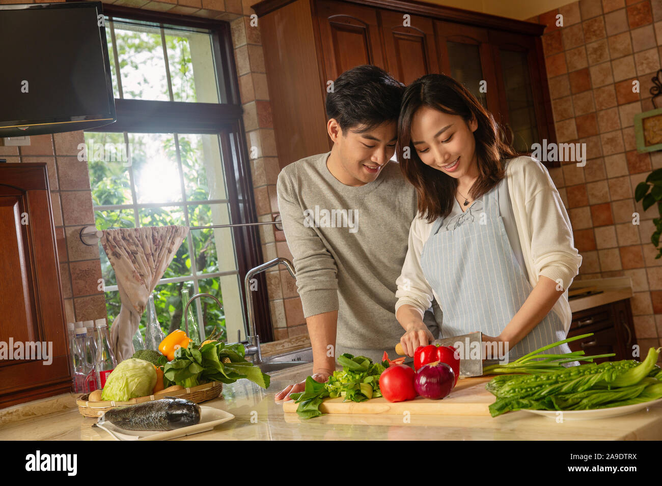 Family domestic chores young hi-res stock photography and images - Alamy