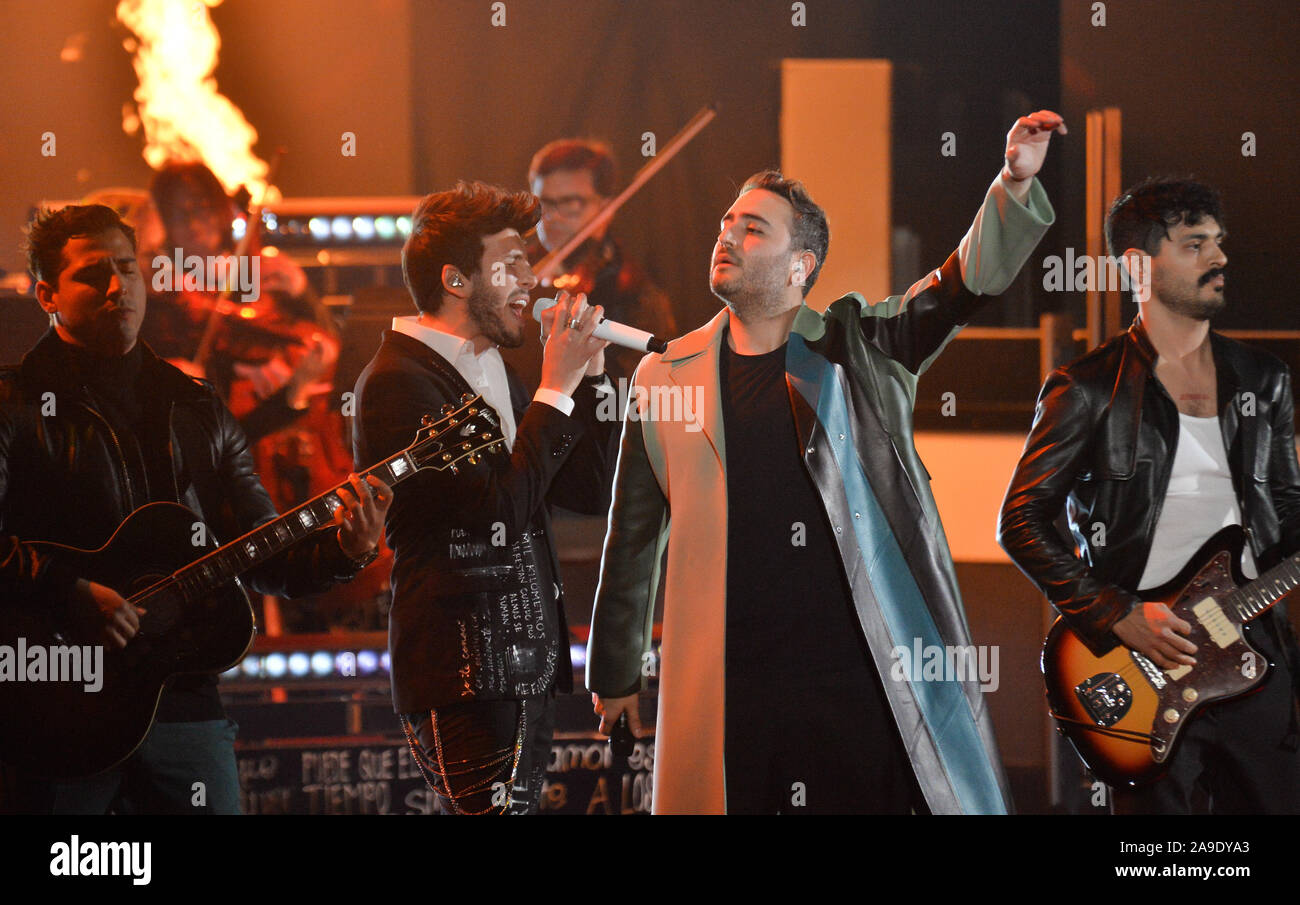 Las Vegas, United States. 14th Nov, 2019. Sebastian Yatra (L) featuring ...