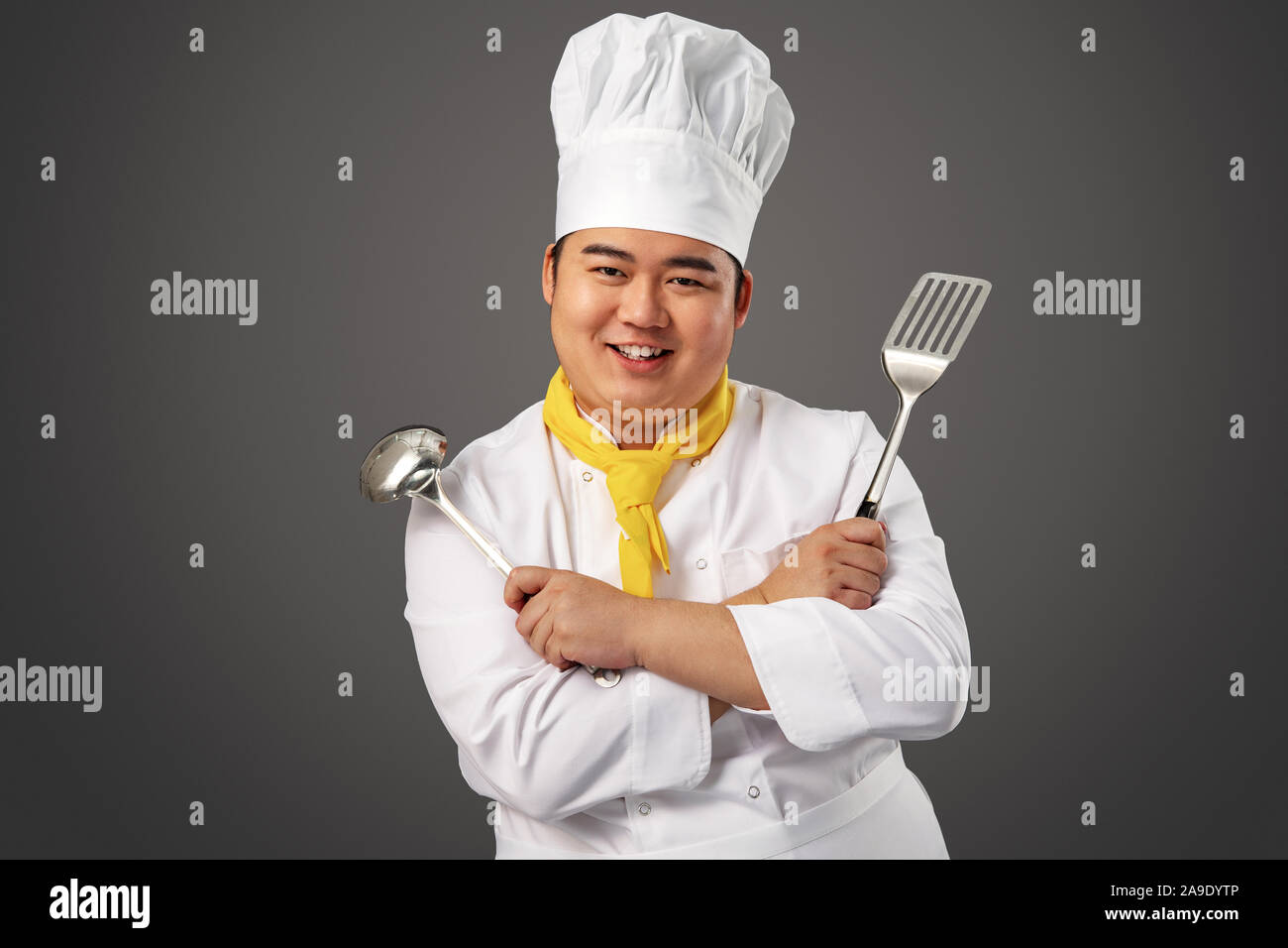 Overweight vehicle hi-res stock photography and images - Alamy