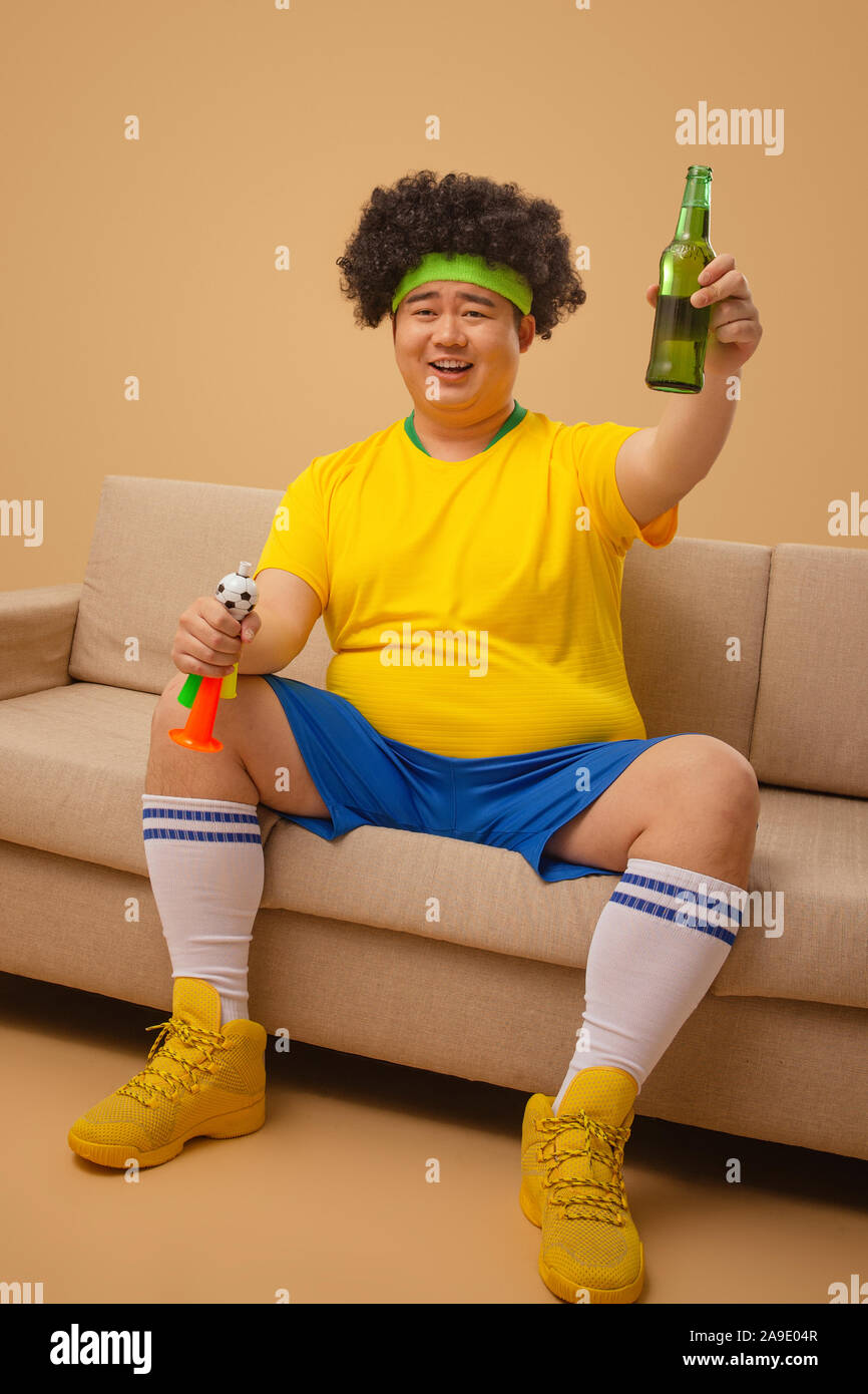 Alcohol overweight hi-res stock photography and images - Alamy