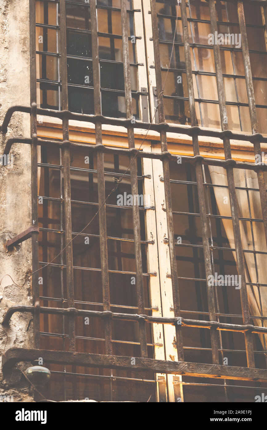 Fine lattice windows hi-res stock photography and images - Alamy