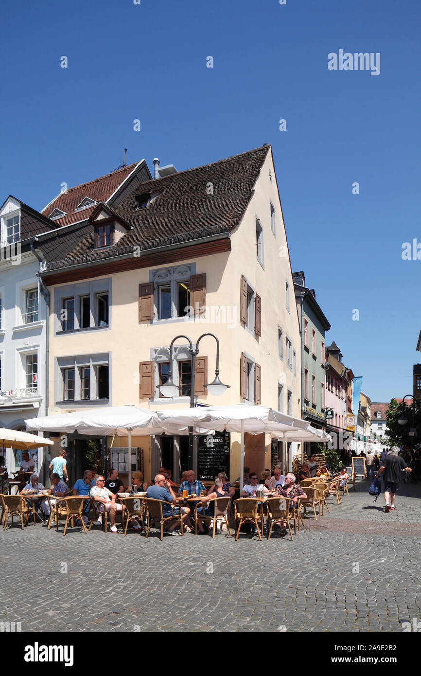 St johanner market square hi-res stock photography and images - Alamy