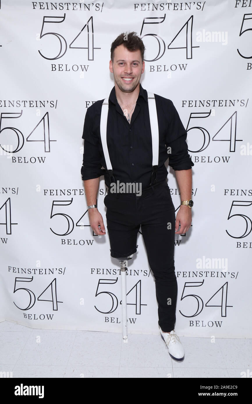 Legends nightclub hi-res stock photography and images - Alamy