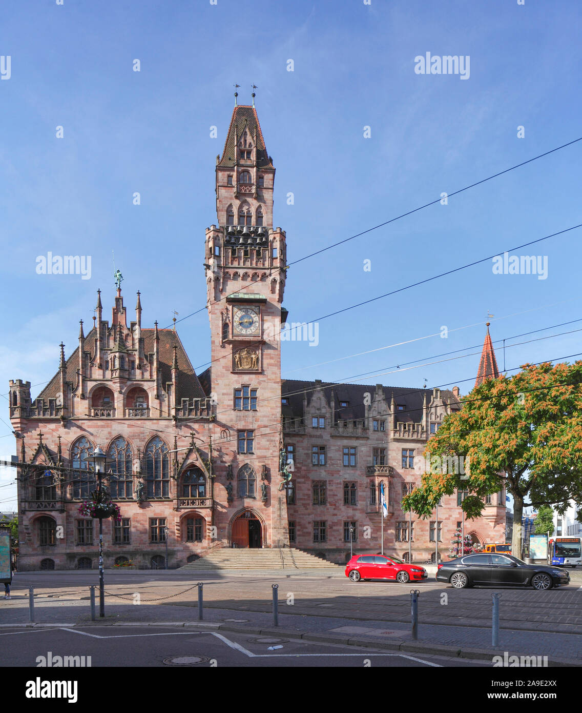 Gothic centerpiece hi-res stock photography and images - Alamy