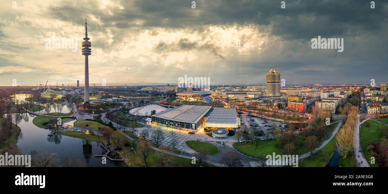 The impressive Skyline of the bavarian capital Munich Stock Photo - Alamy