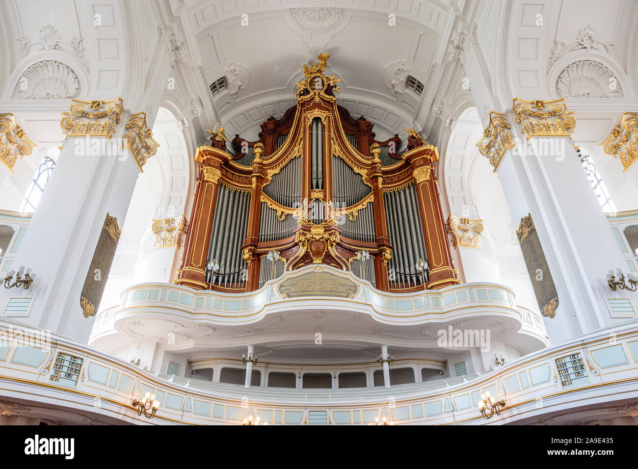Europe, Germany, Hamburg. Main organ (Steinmeyer organ) and interior of ...