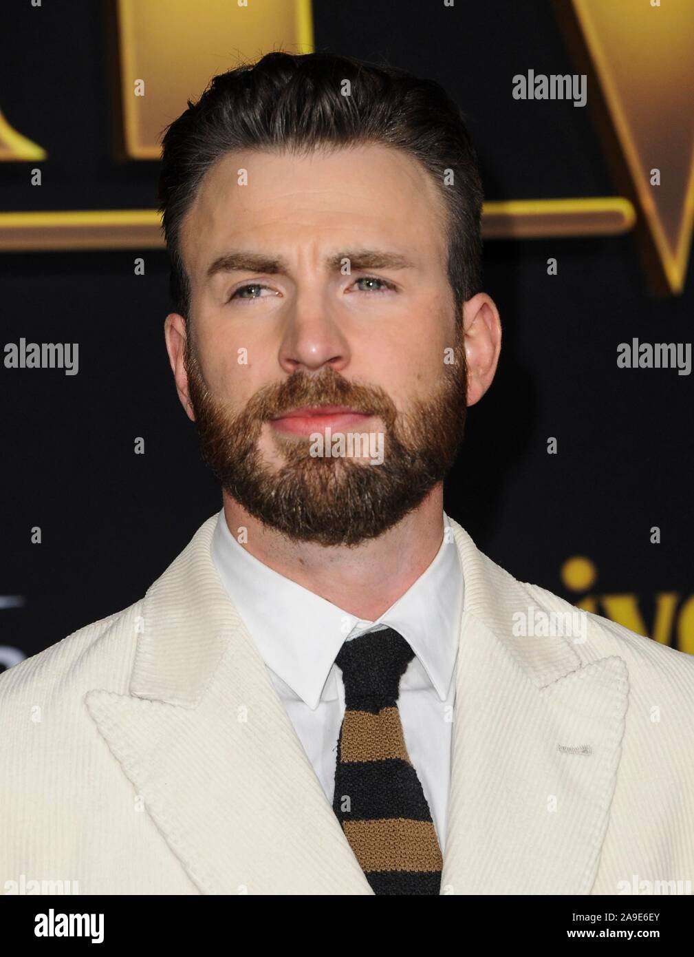 Chris evans knives out hi-res stock photography and images - Alamy