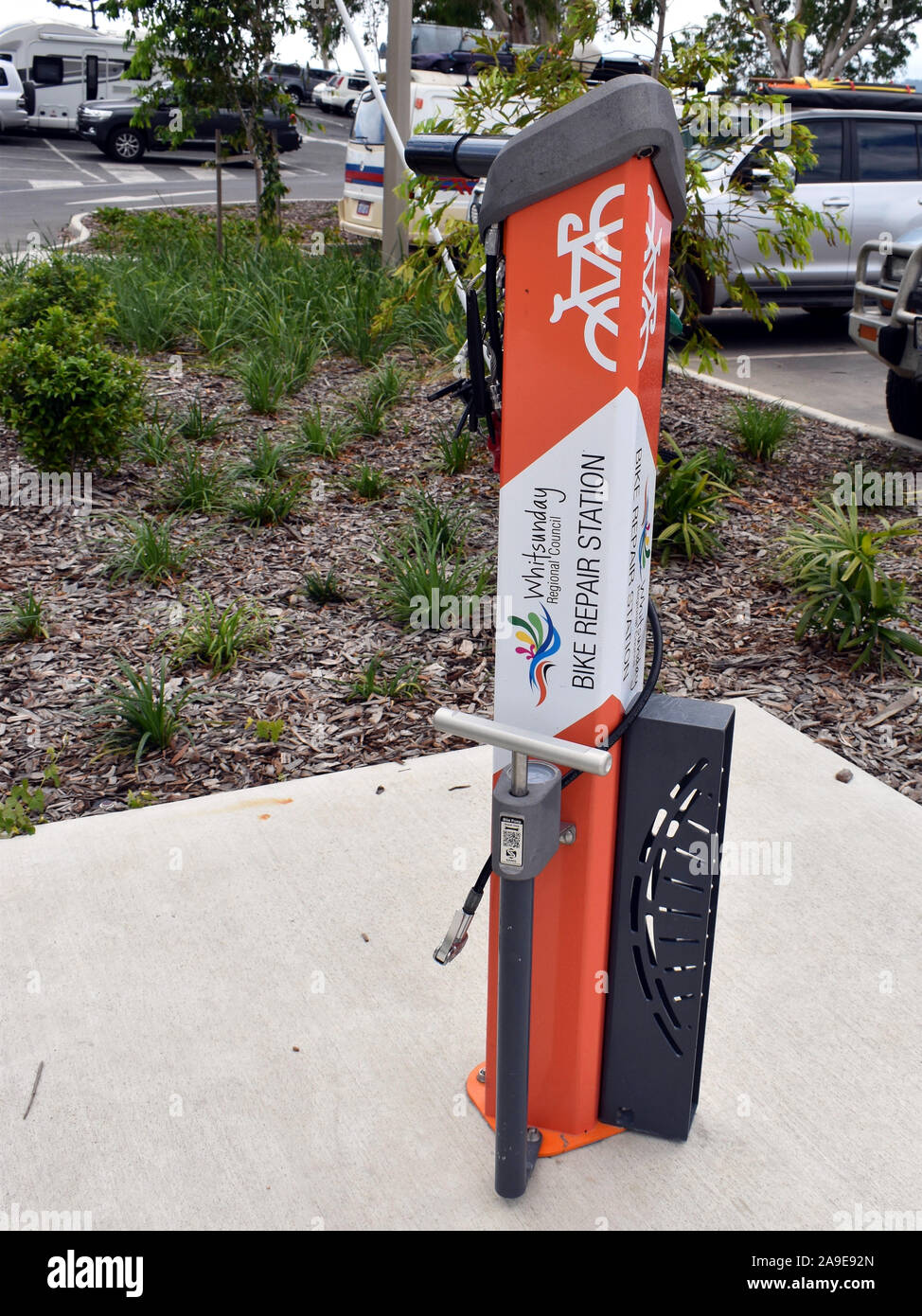 Bike repair station sign hi-res stock photography and images - Alamy