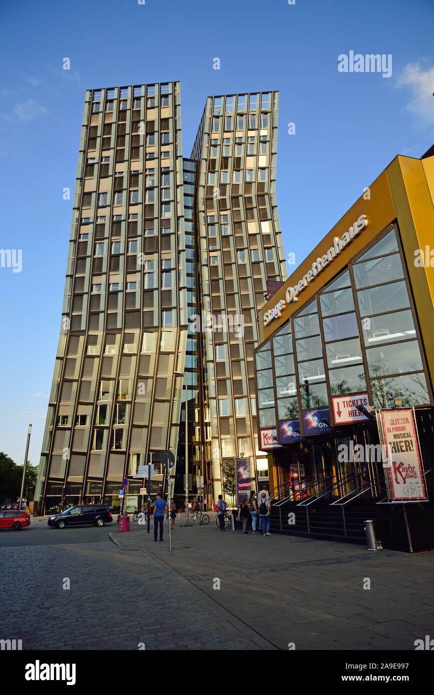 Europe, Germany, Hamburg, St. Pauli, Reeperbahn, dancing towers, modern ...