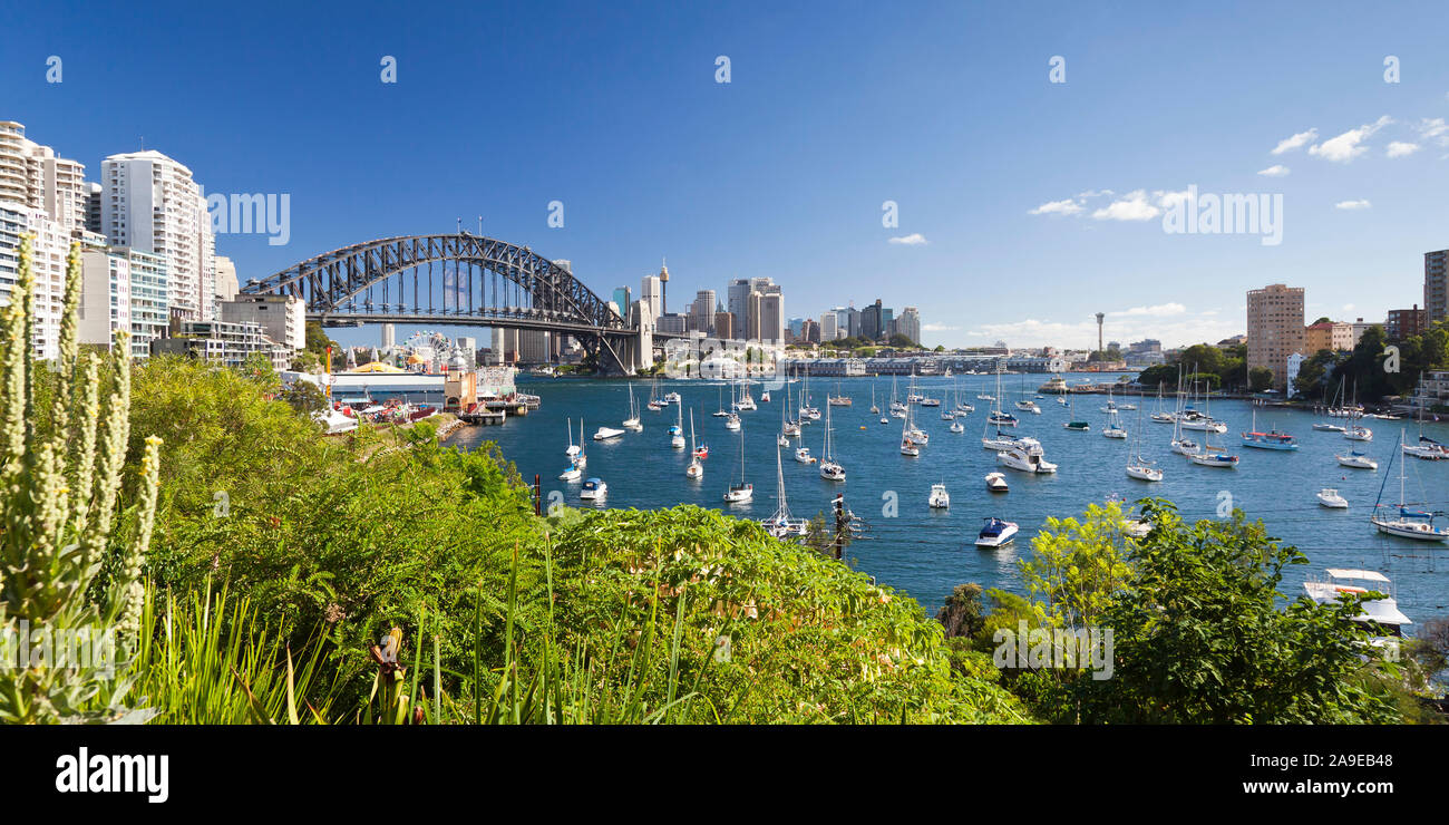 An image of harbour bridge in Sydney Stock Photo - Alamy
