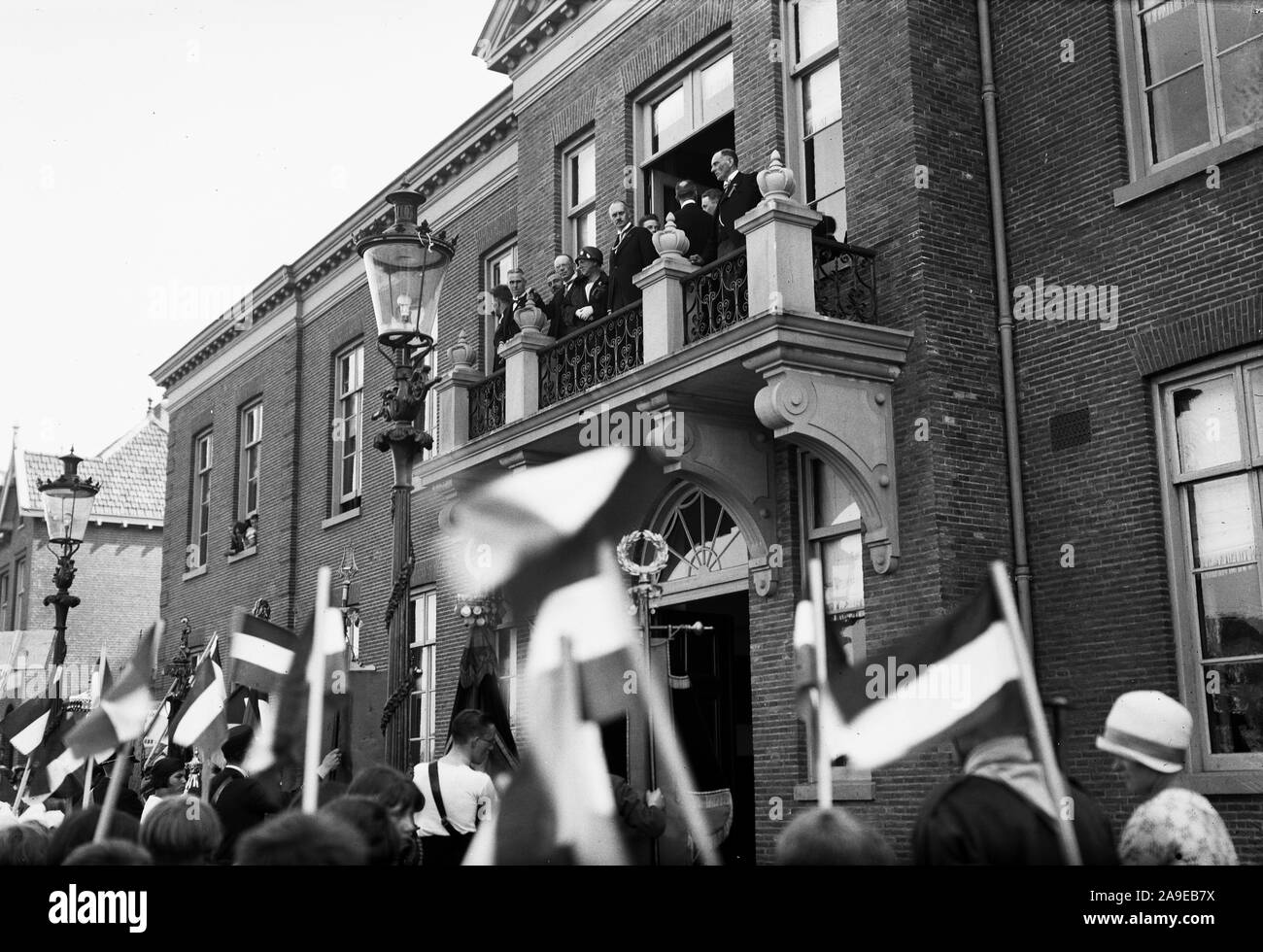Netherlands History - Town hall facade with among others mayor W ...