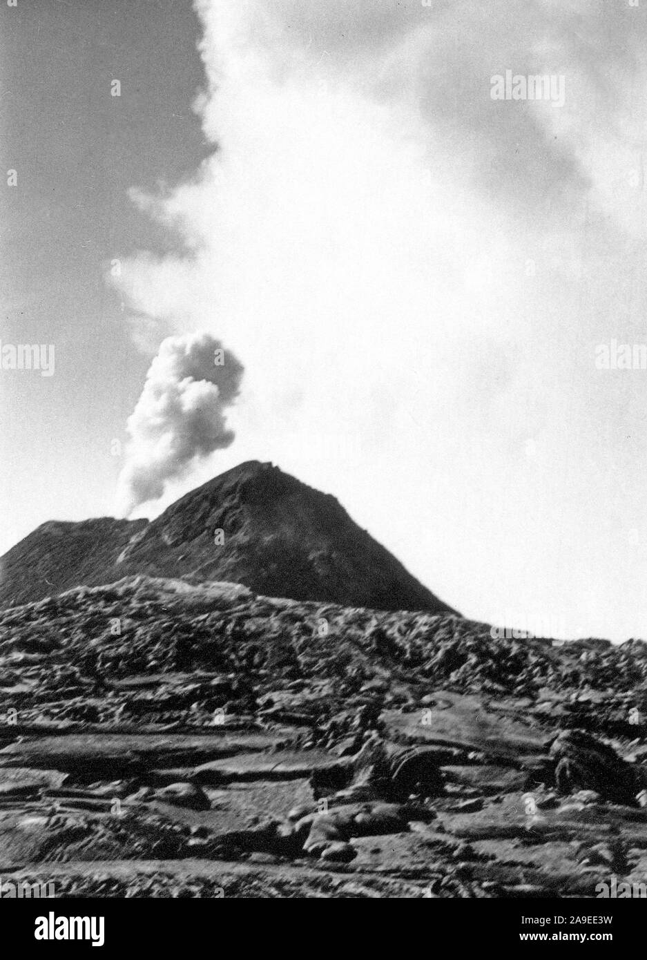 Mt eva hi-res stock photography and images - Alamy