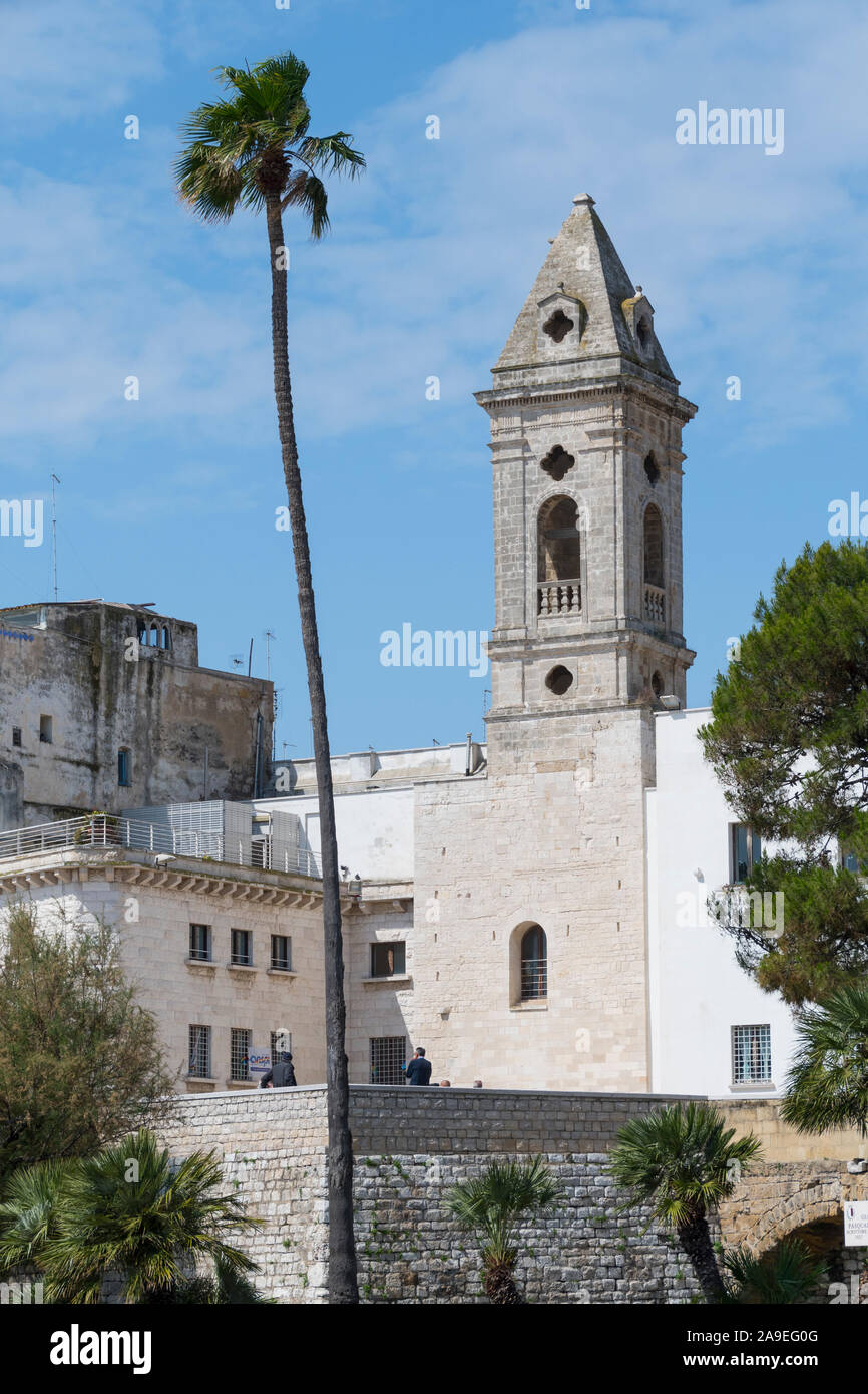 Italy, Mezzogiorno, Apulia / Puglia, Bari, capital of the region Apulia ...