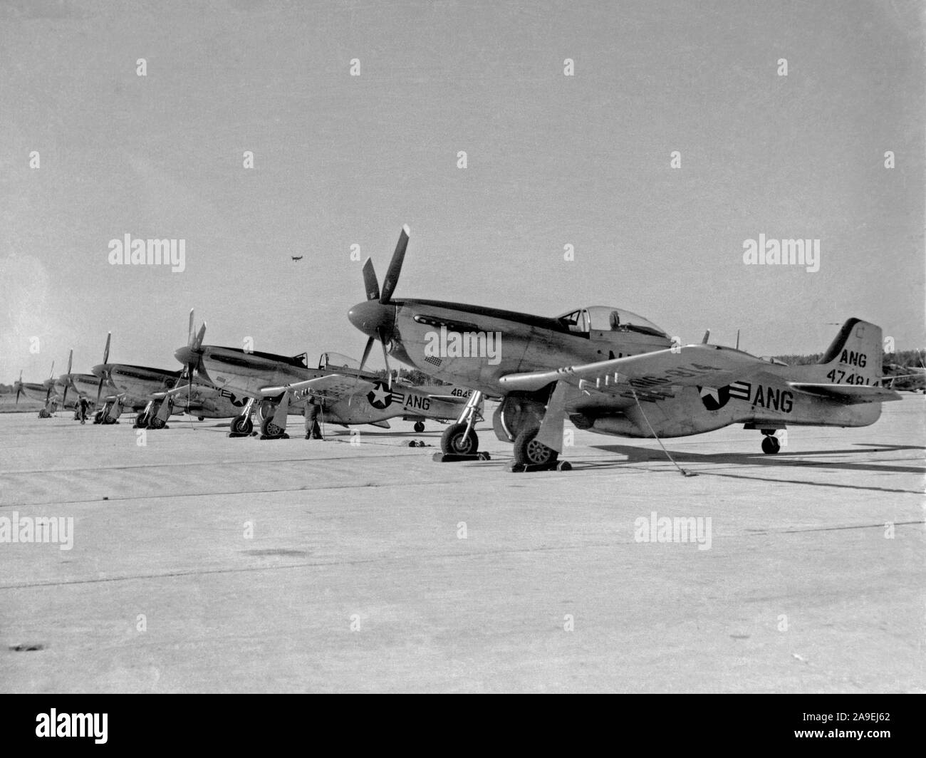 1950 - U.S. Air Force F-51D Mustang aircraft assigned to the 119th ...